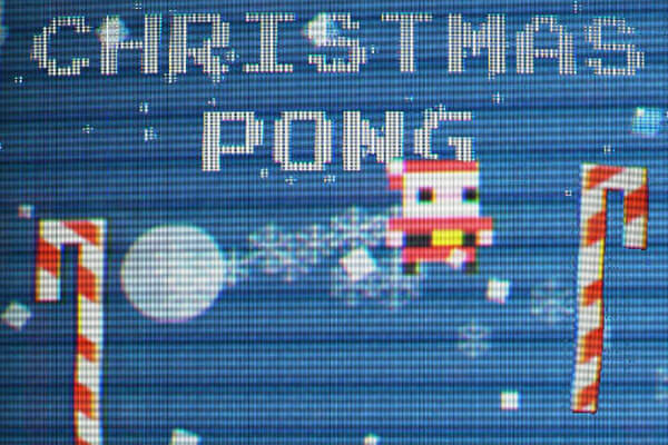 Christmas Pong - Back to the Retro