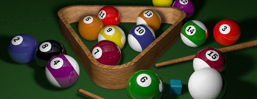 Do Physics Matter? How Realistic Are Online Pool Games? | Games4Dudes