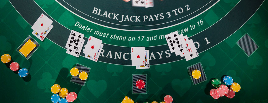What's the Difference Between Blackjack and Twenty-One? | Slots Fun Free