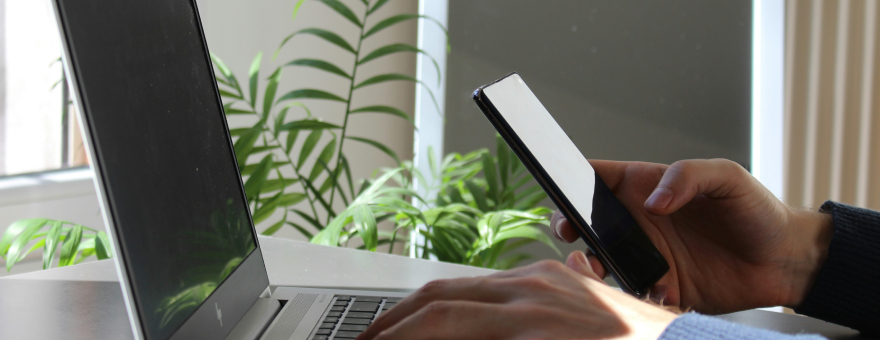 Online Paid Surveys: PC vs Mobile Apps - Which is Better? | Surveys Rewards